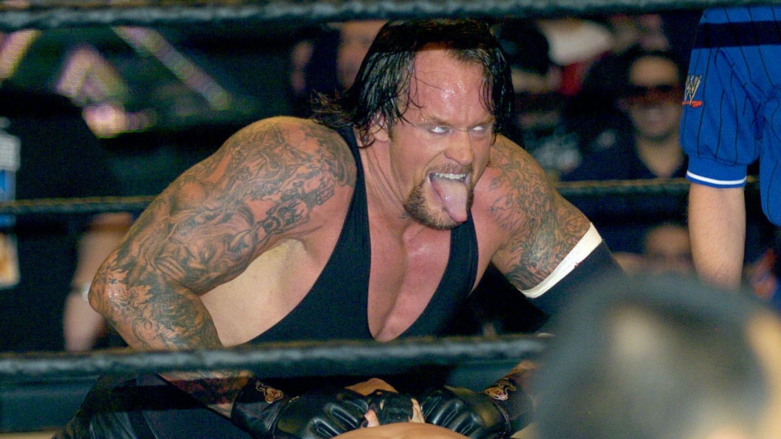 WWE Legend The Undertaker revela el origen de rodar sus ojos hacia ...
